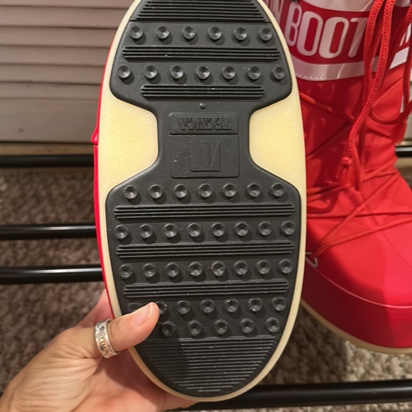 Moon Boot | Shoes | Nwt Icon Red Nylon Moonboots | Poshmark